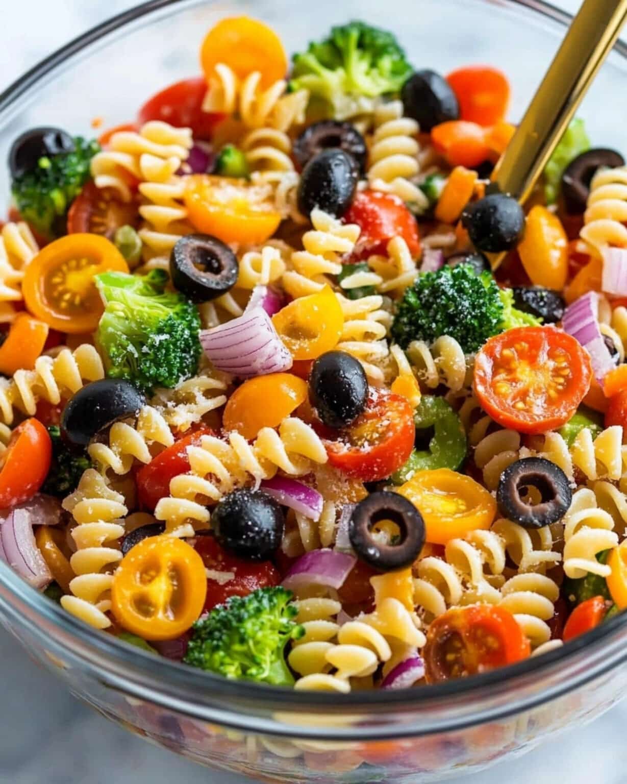 Easy Pasta Salad Recipe with Fresh Veggies - LazyDayRecipes